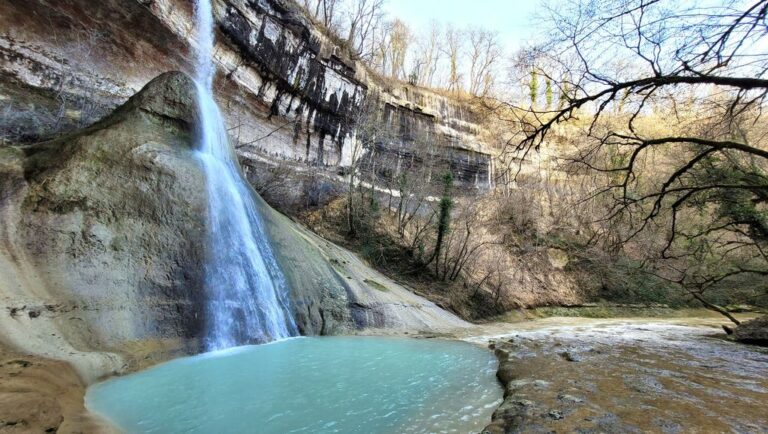 Cascade autour de Lyon : le pain de sucre | HappyCurio